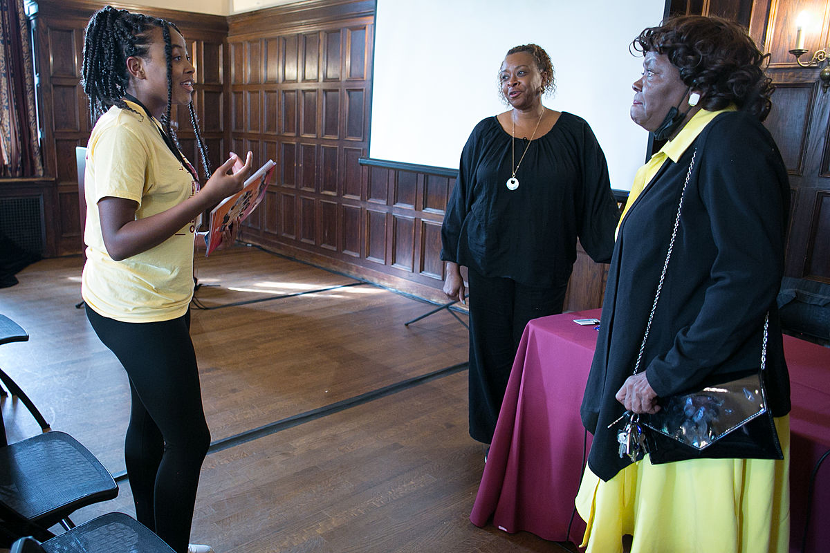 Incoming College students | University Community Service Center