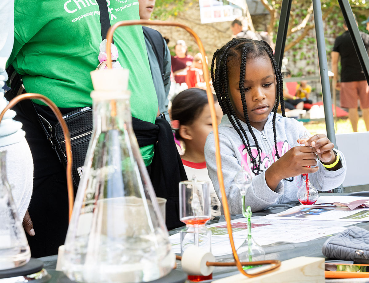Second annual South Side Science Festival | UChicago Civic Engagement