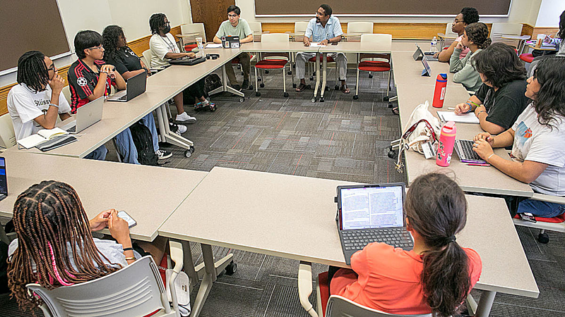 Collegiate Scholars Program | College and Career Readiness